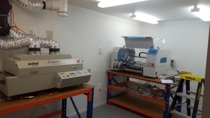 T960E Benchtop LED / Infrared SMT Reflow Oven BGA Infrared SMD Rework ...