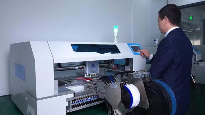 6 Kinds Desktop SMT Electronics Pick And Place Machine Charmhigh